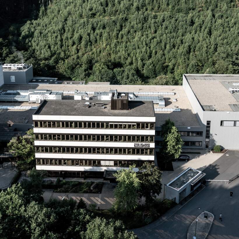 JUNG – Das Unternehmen für moderne Gebäudetechnik