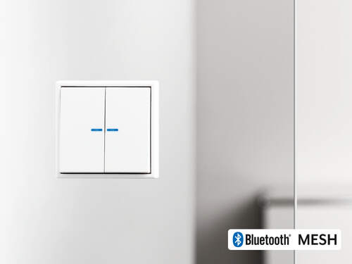 JUNG HOME. JUST SMART.