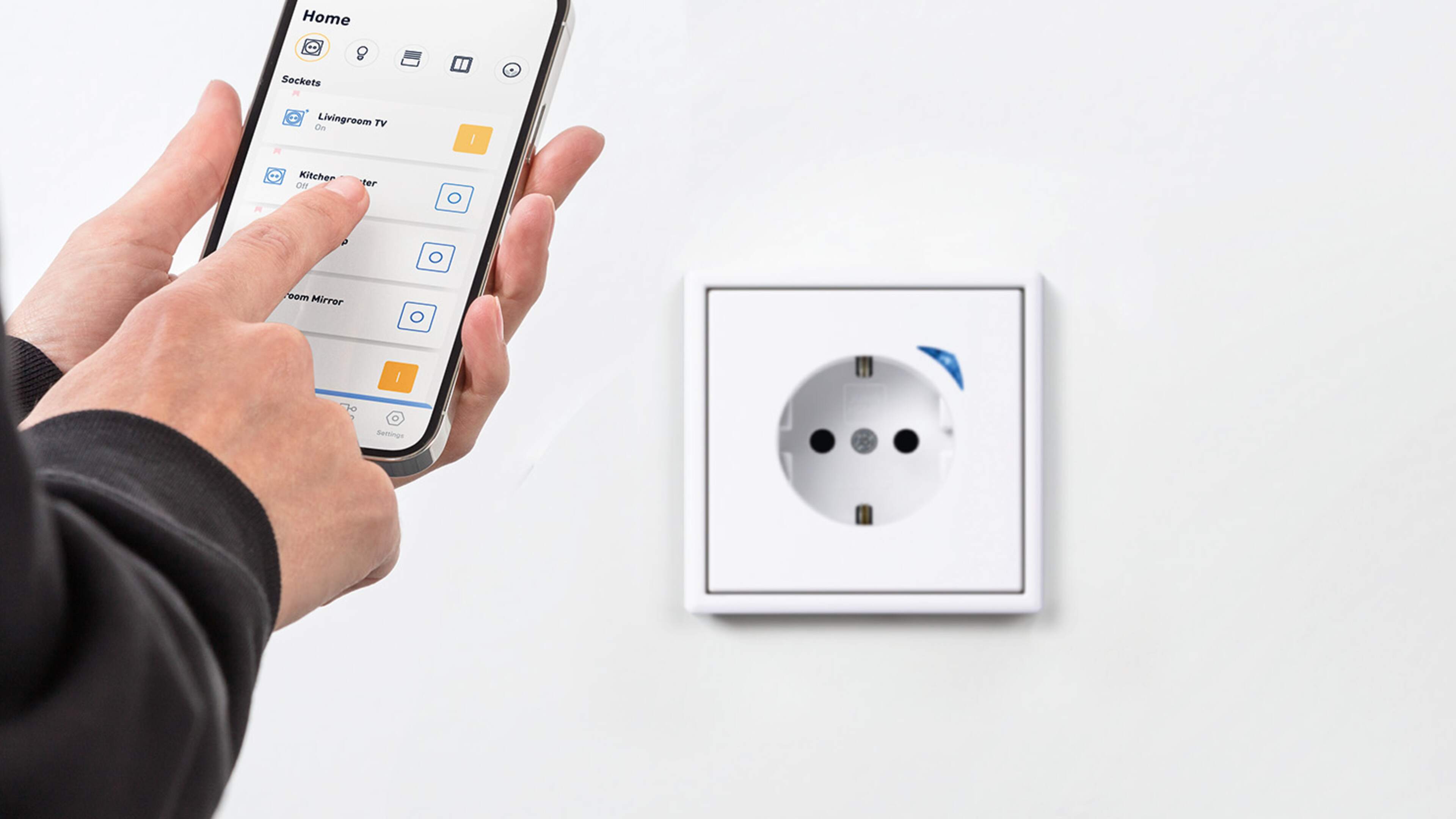 JUNG HOME – the energy-efficient sockets