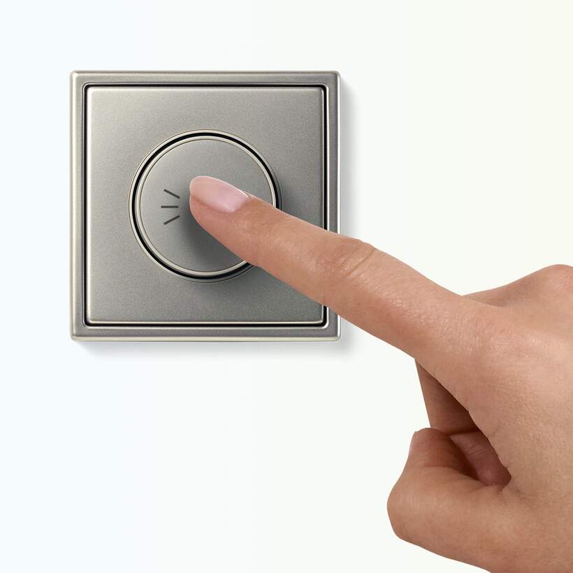 DALI - the digital interface for smart lighting control