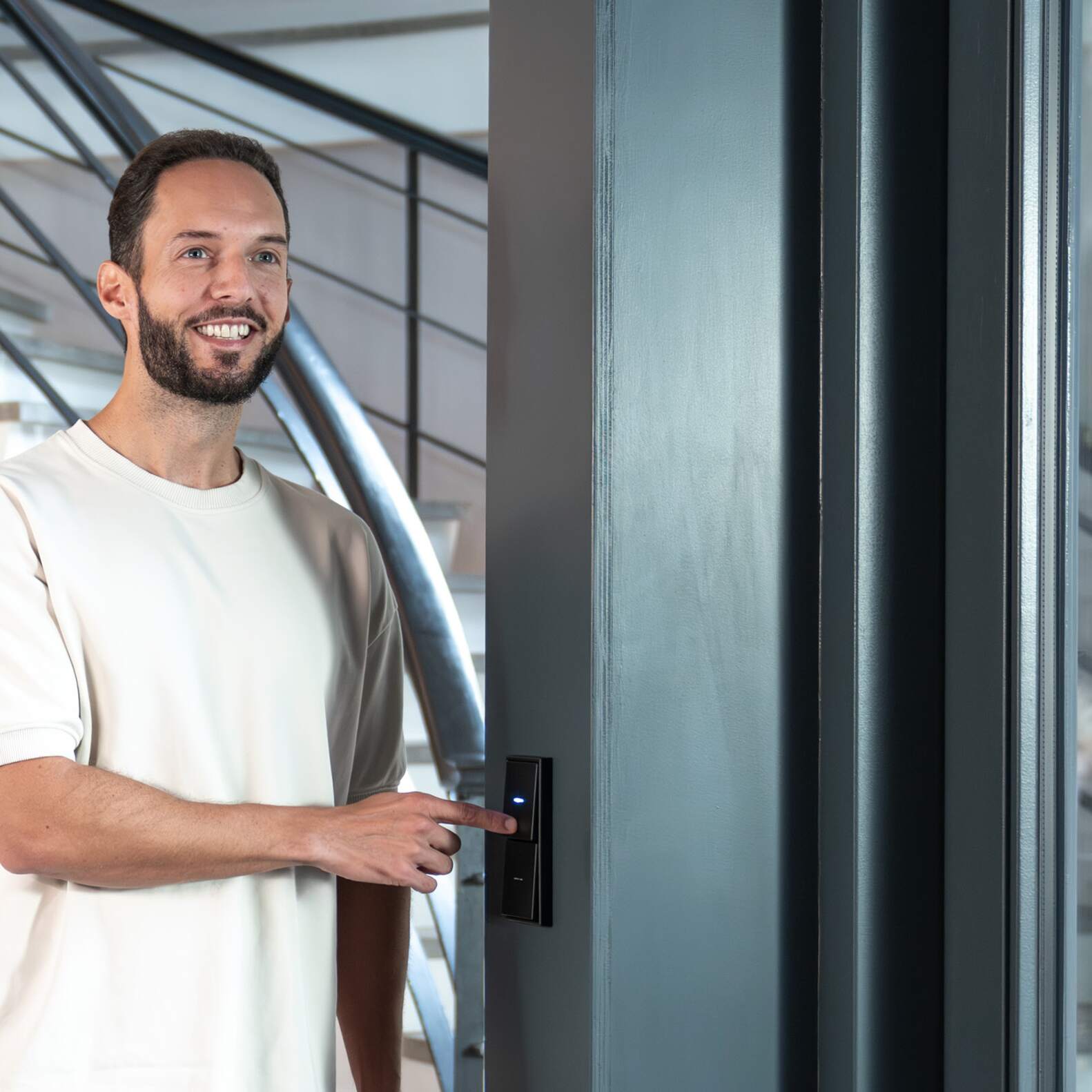 JUNG HOME – the smart push-buttons