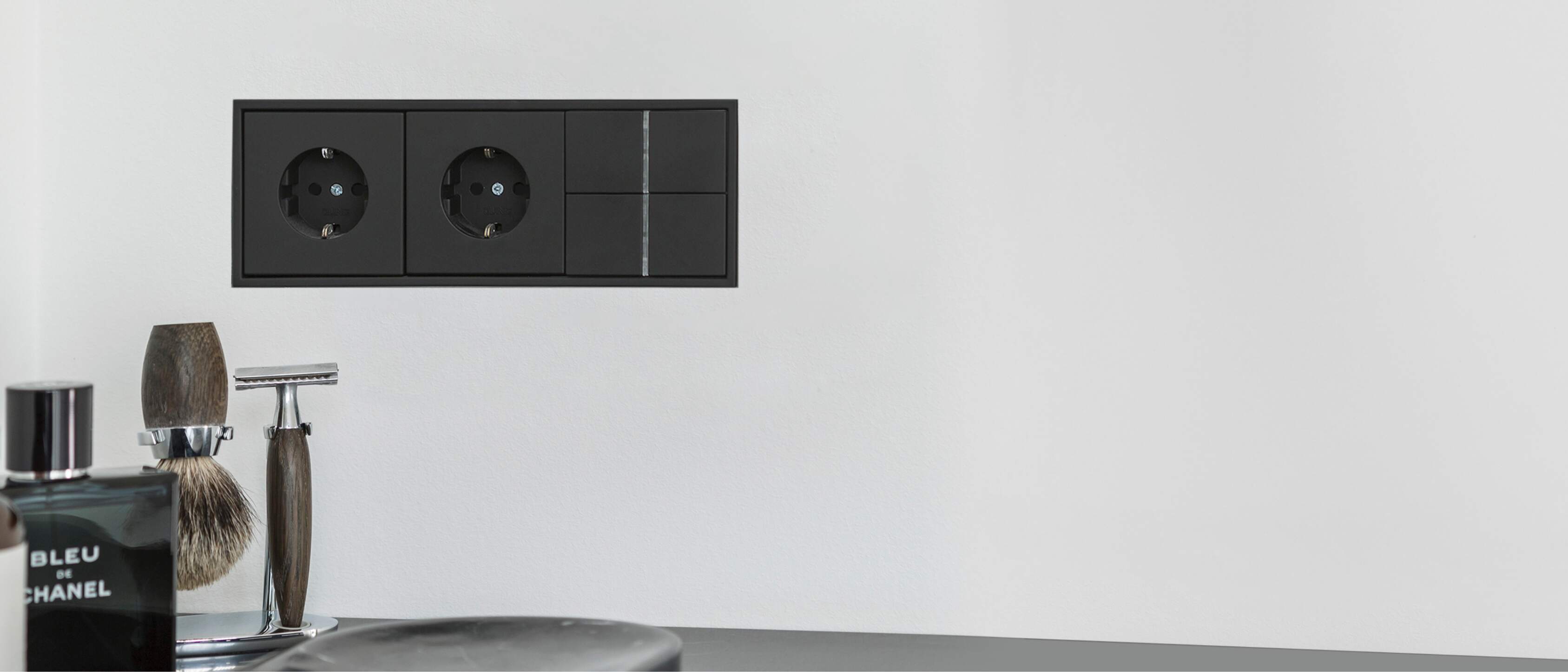 Electrical technology and switch ranges for hotels